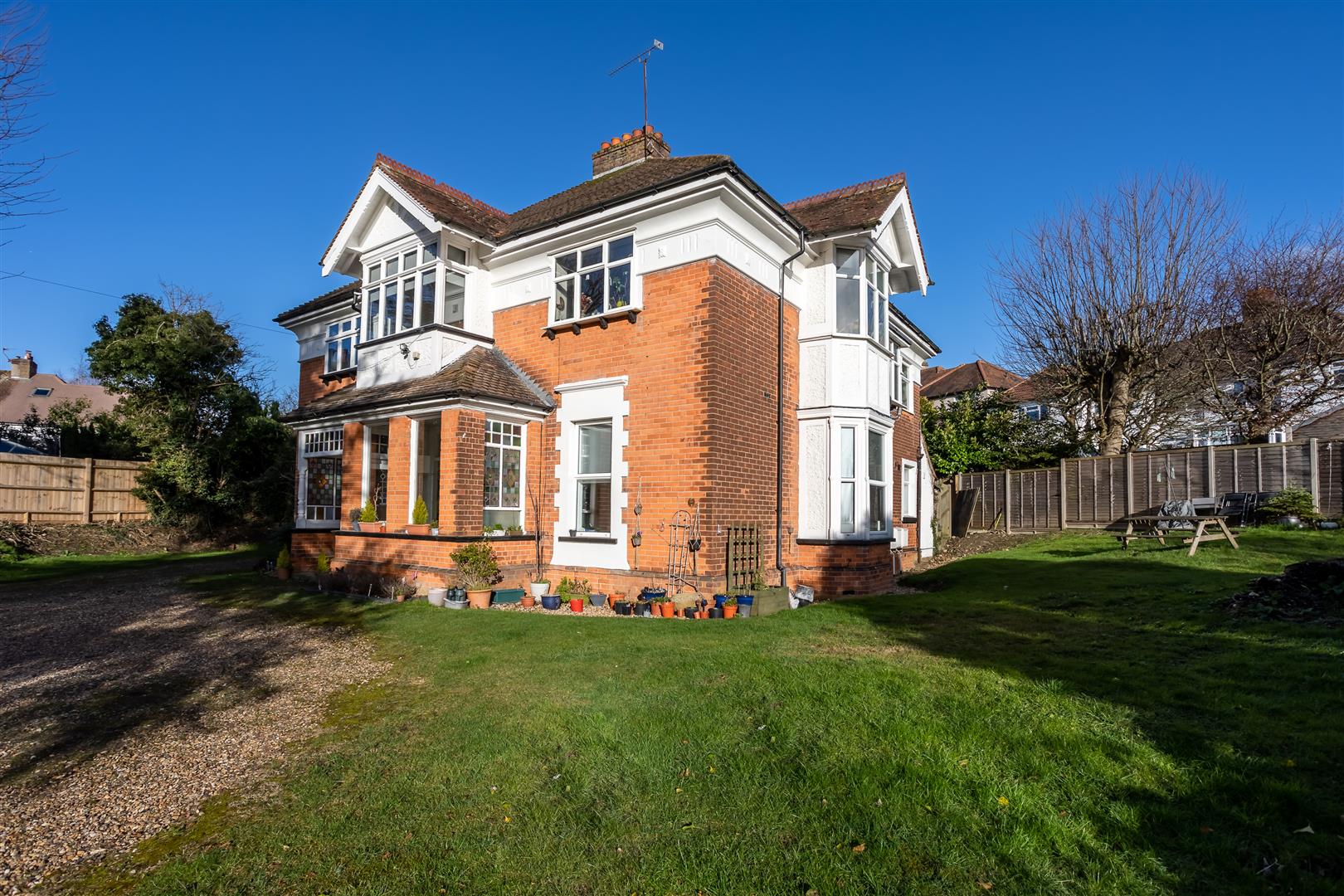 Reddown Road, Coulsdon - Williams Harlow | Estate Agents Cheam & Banstead