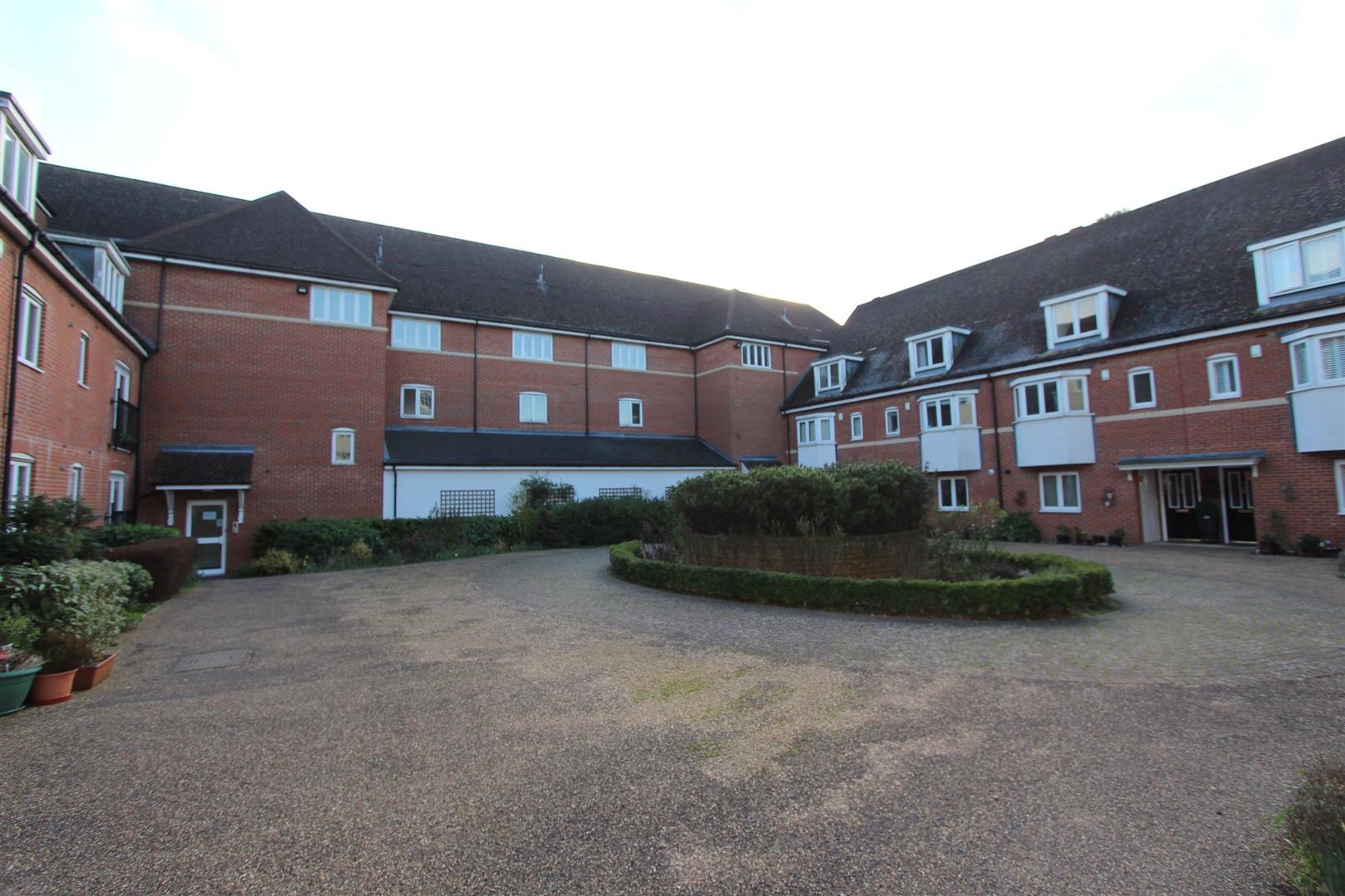 Wingfield Court, Banstead - Williams Harlow | Estate Agents Cheam ...
